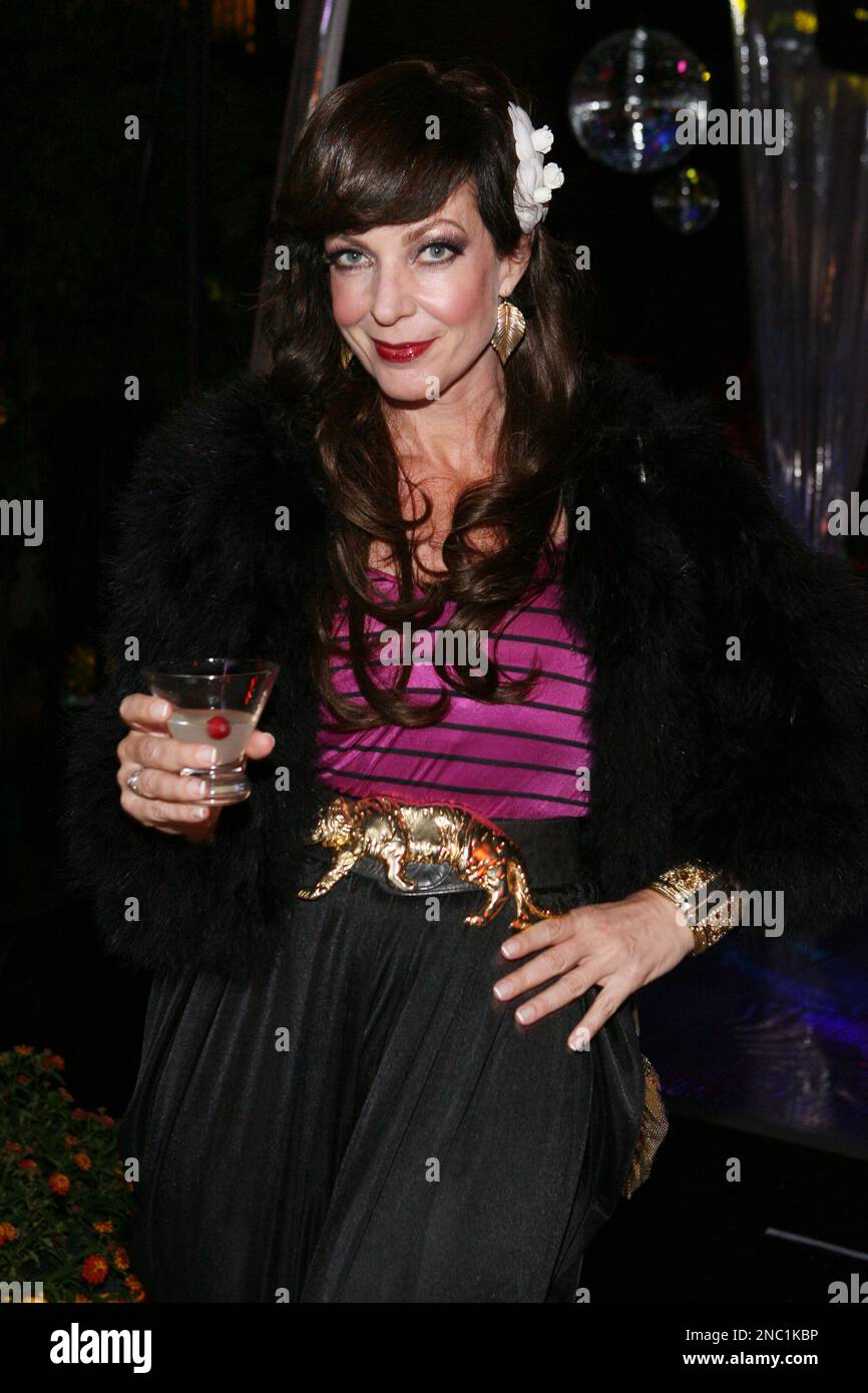 Allison Janney attends 42 BELOW Vodka's celebration for Kate Walsh's ...