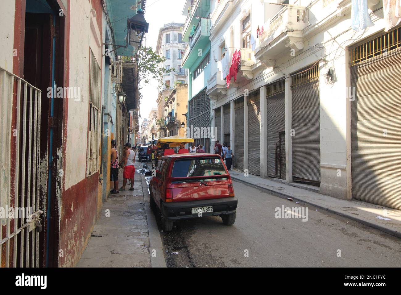 Street in a historical center of Havana, capital city of Cuba Stock ...