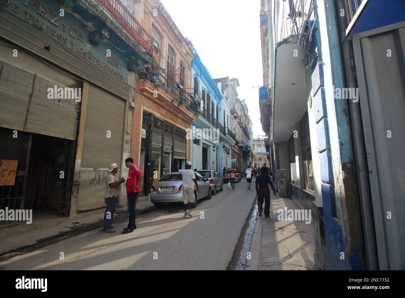 Tienda normal hi-res stock photography and images - Alamy