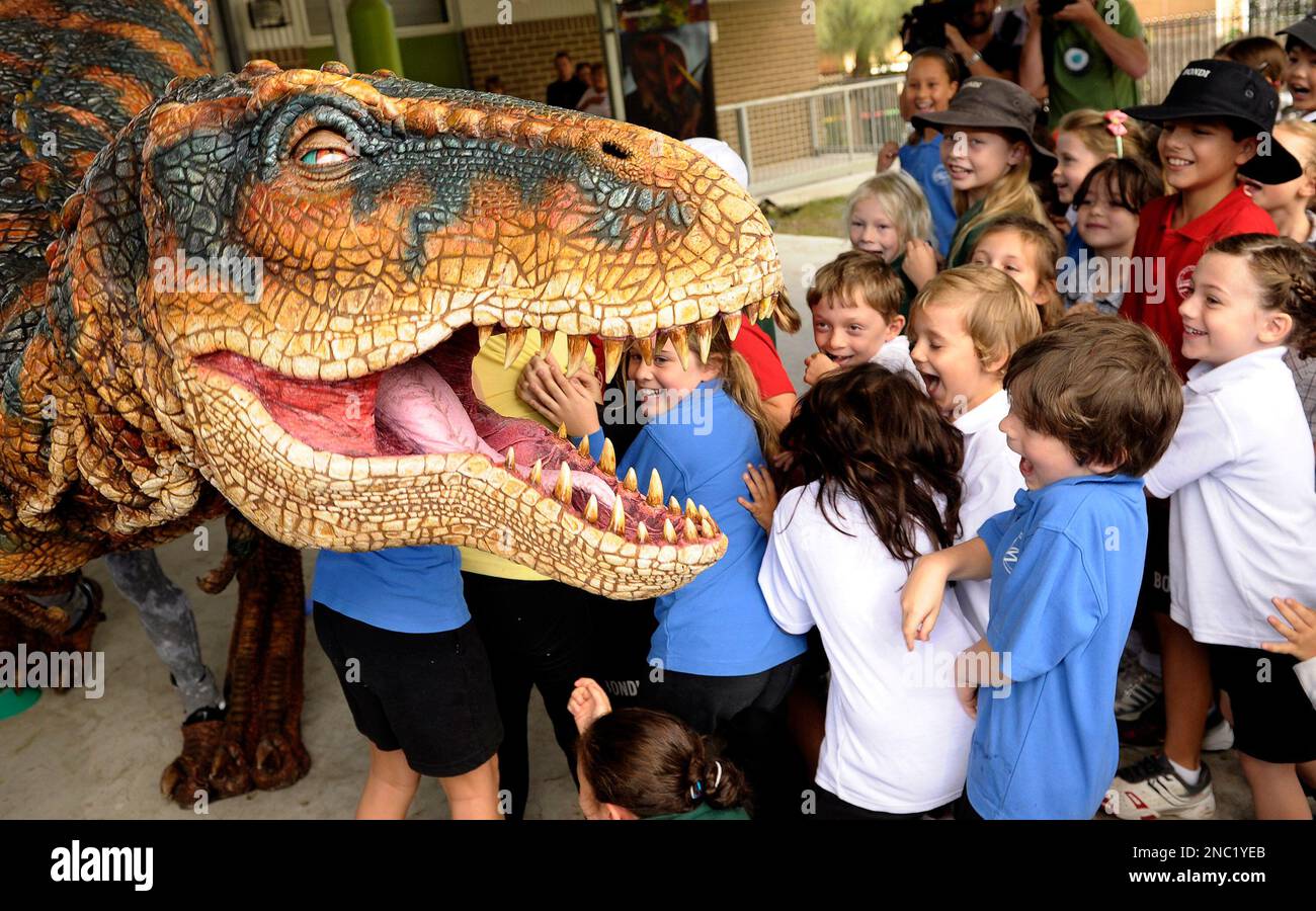 Children at Bondi public school scream as a baby T-rex performs in ...