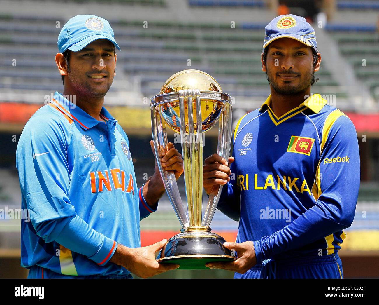 Mahendra Singh Dhoni World Cup 2022 Last Six