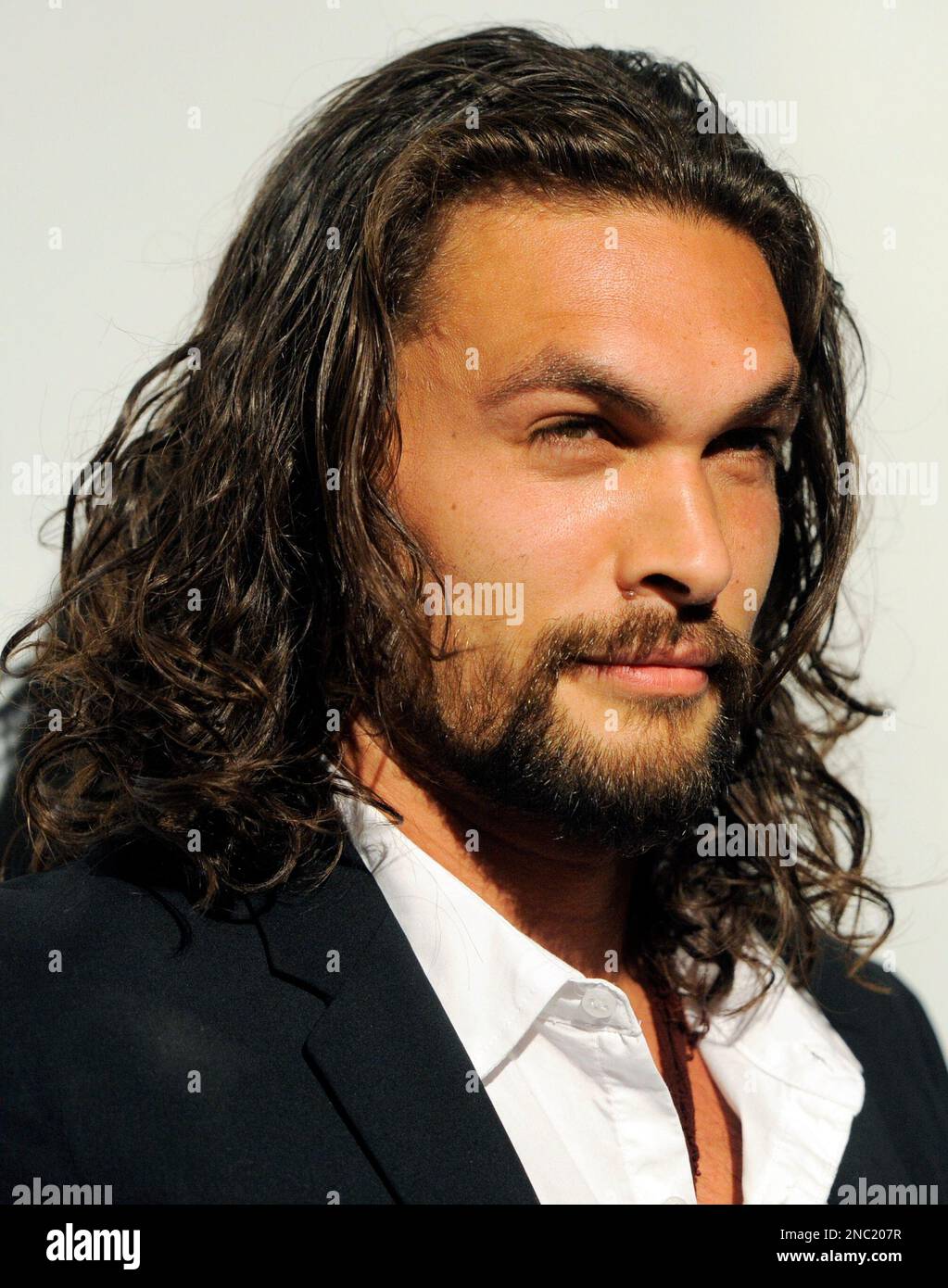 Jason Momoa, recipient of the Male Rising Star of 2011, arrives for the ...
