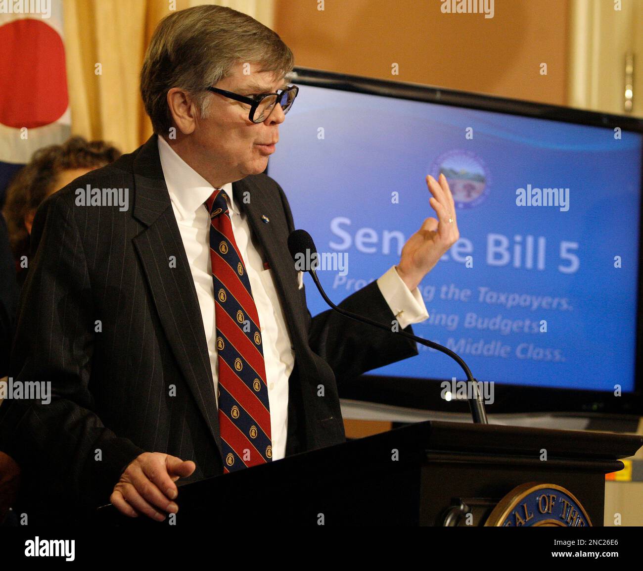 Ohio House Speaker William Batchelder (R-Medina) answers questions ...