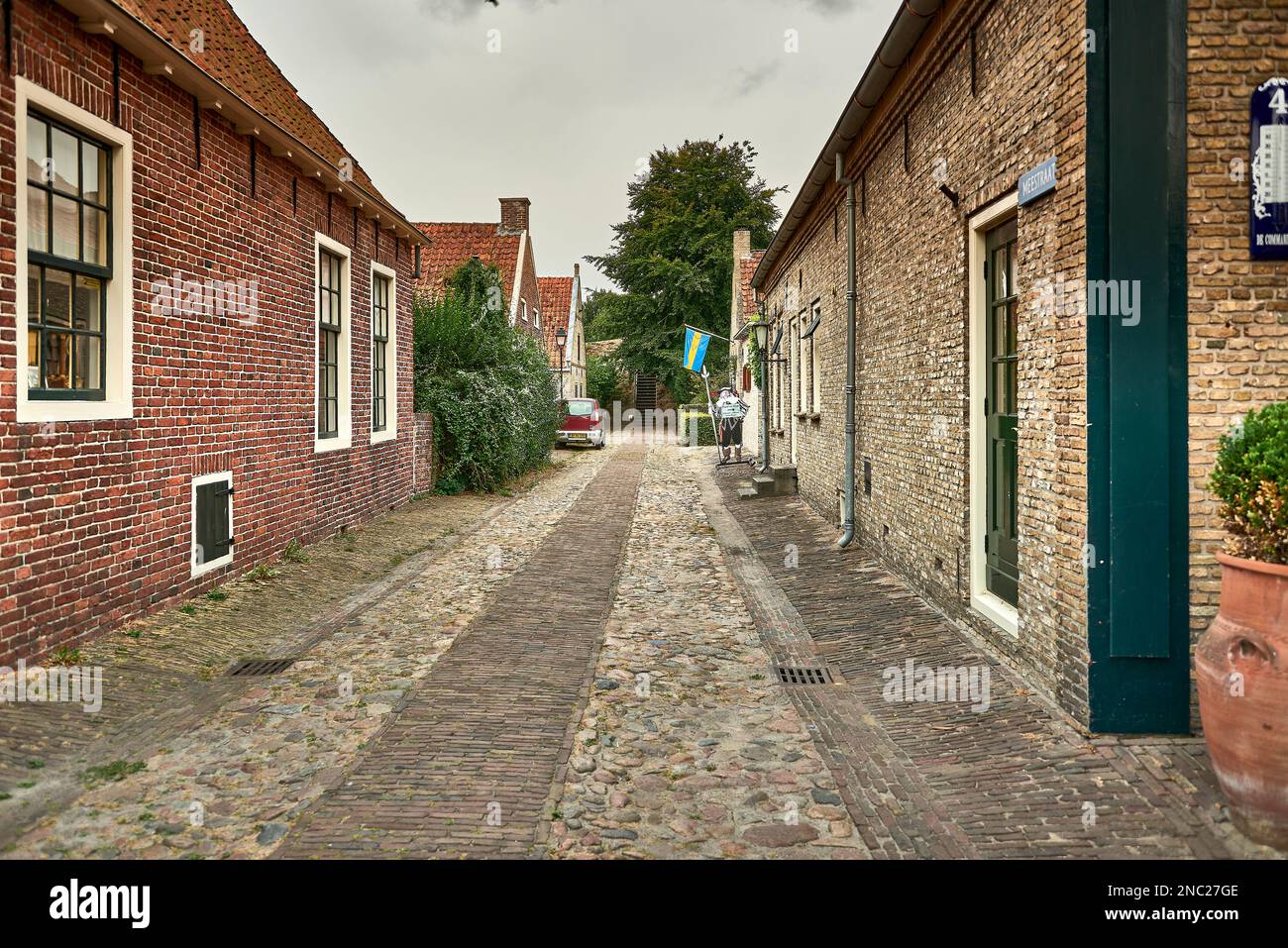 idyllic dutch fortress village of bourtange in summer Stock Photo - Alamy