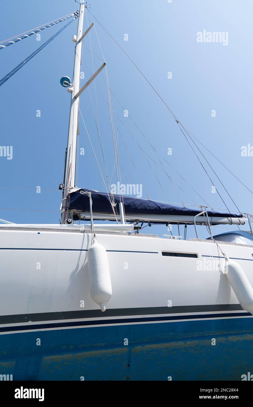 Rigging of sailing yachts mast ropes and details Stock Photo - Alamy