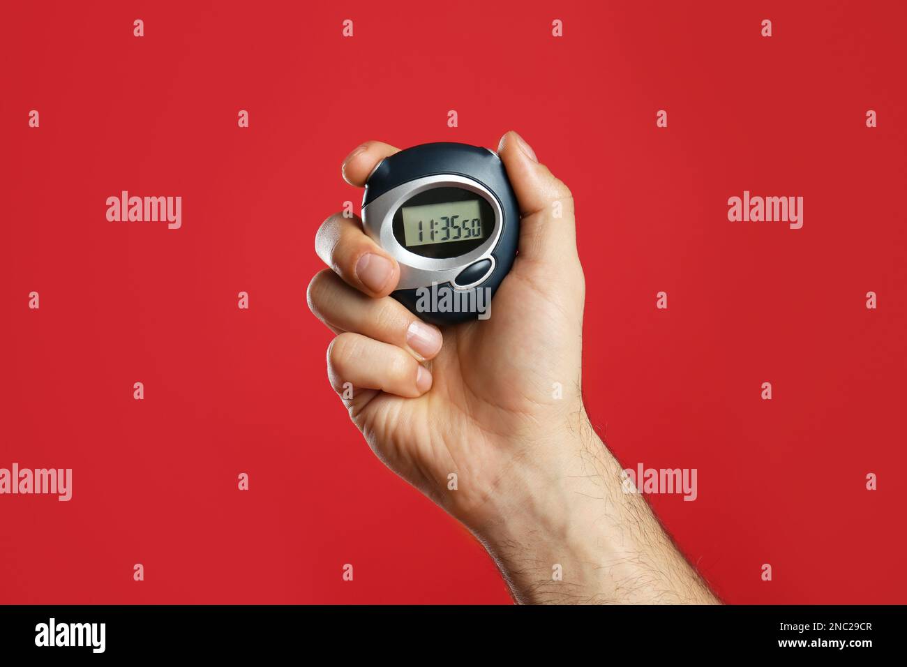 Red digital timer hi-res stock photography and images - Alamy