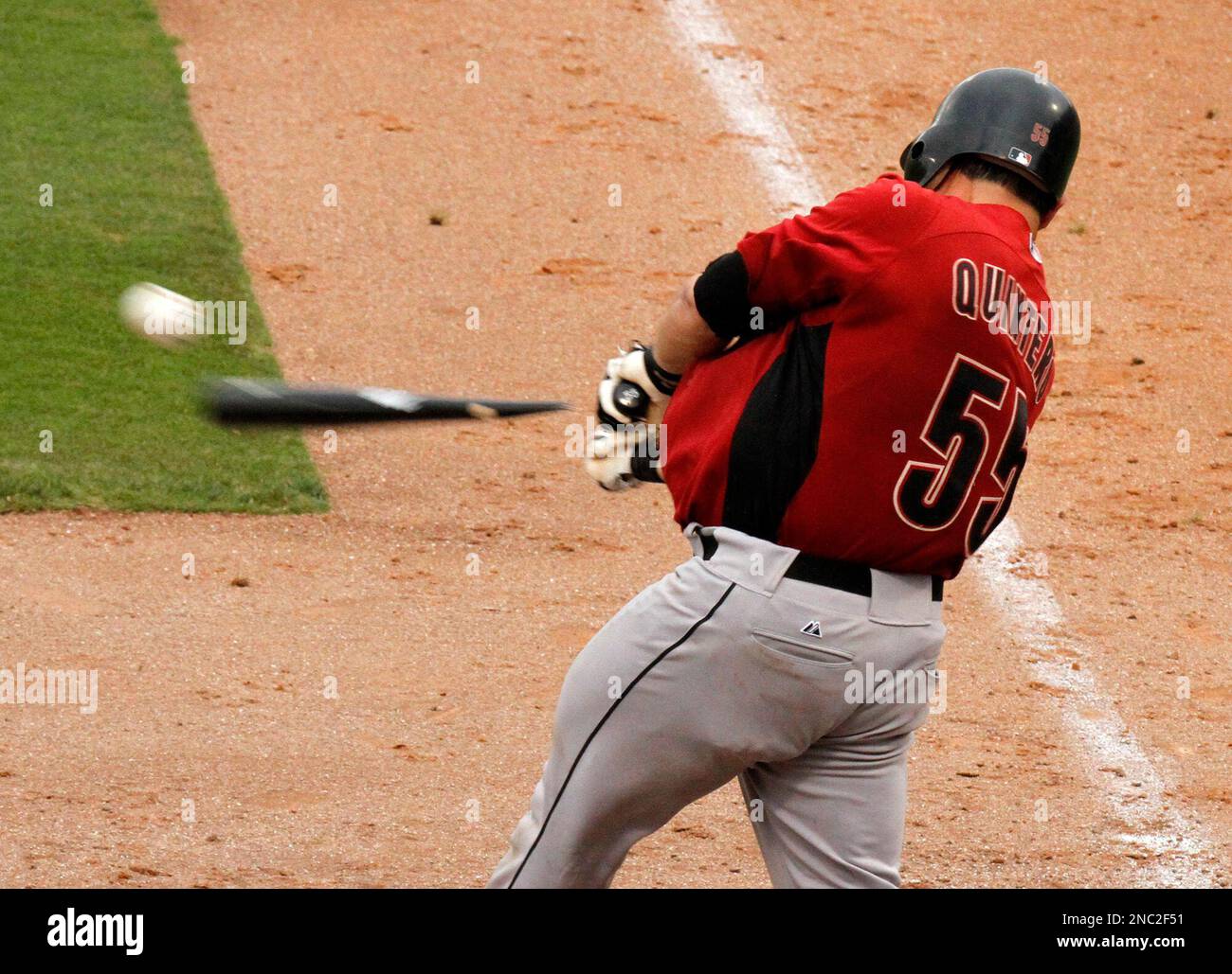 Houston Astros' Humberto Quintero breaks his bat hitting a fourth ...