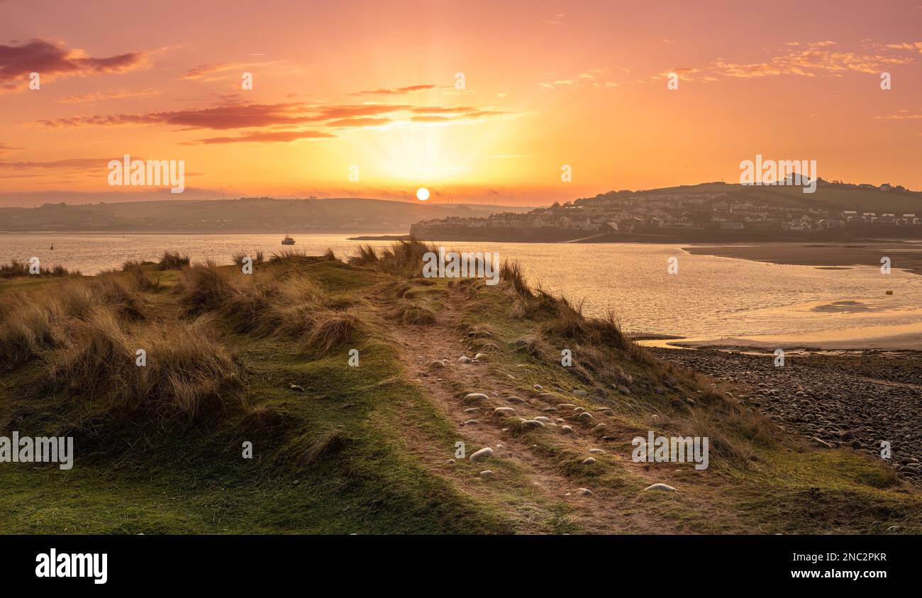 Sunrise over Northam Burrows Country Park near Appledore in North Devon ...