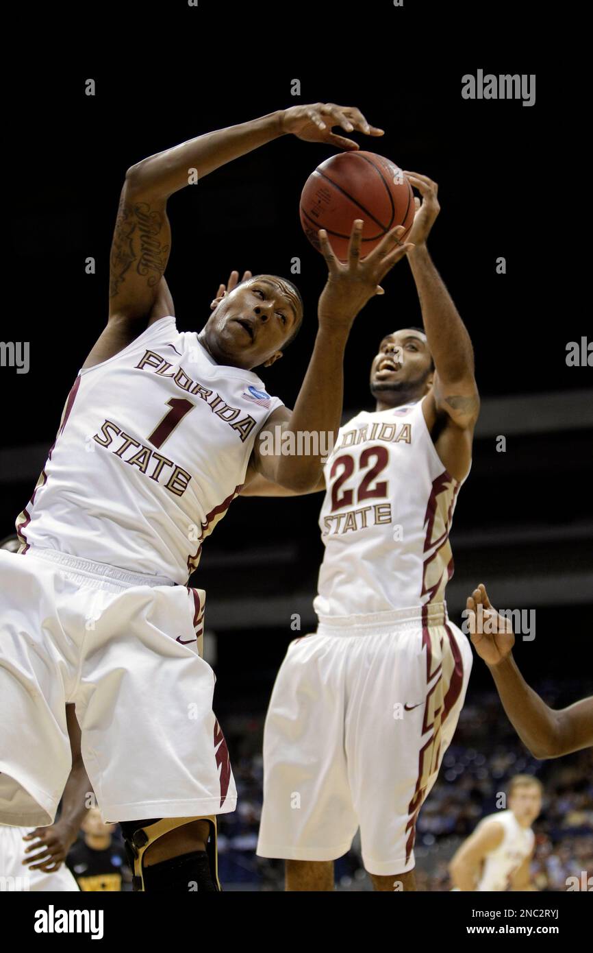 Florida State's Xavier Gibson, left, and Derwin Kitchen go for a ...