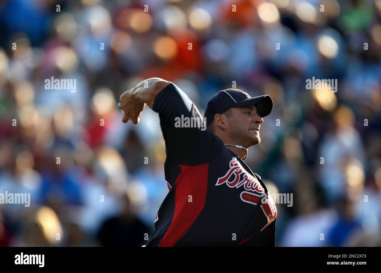 Atlanta Braves pitcher Brandon Beachy throws a pitch in a spring ...