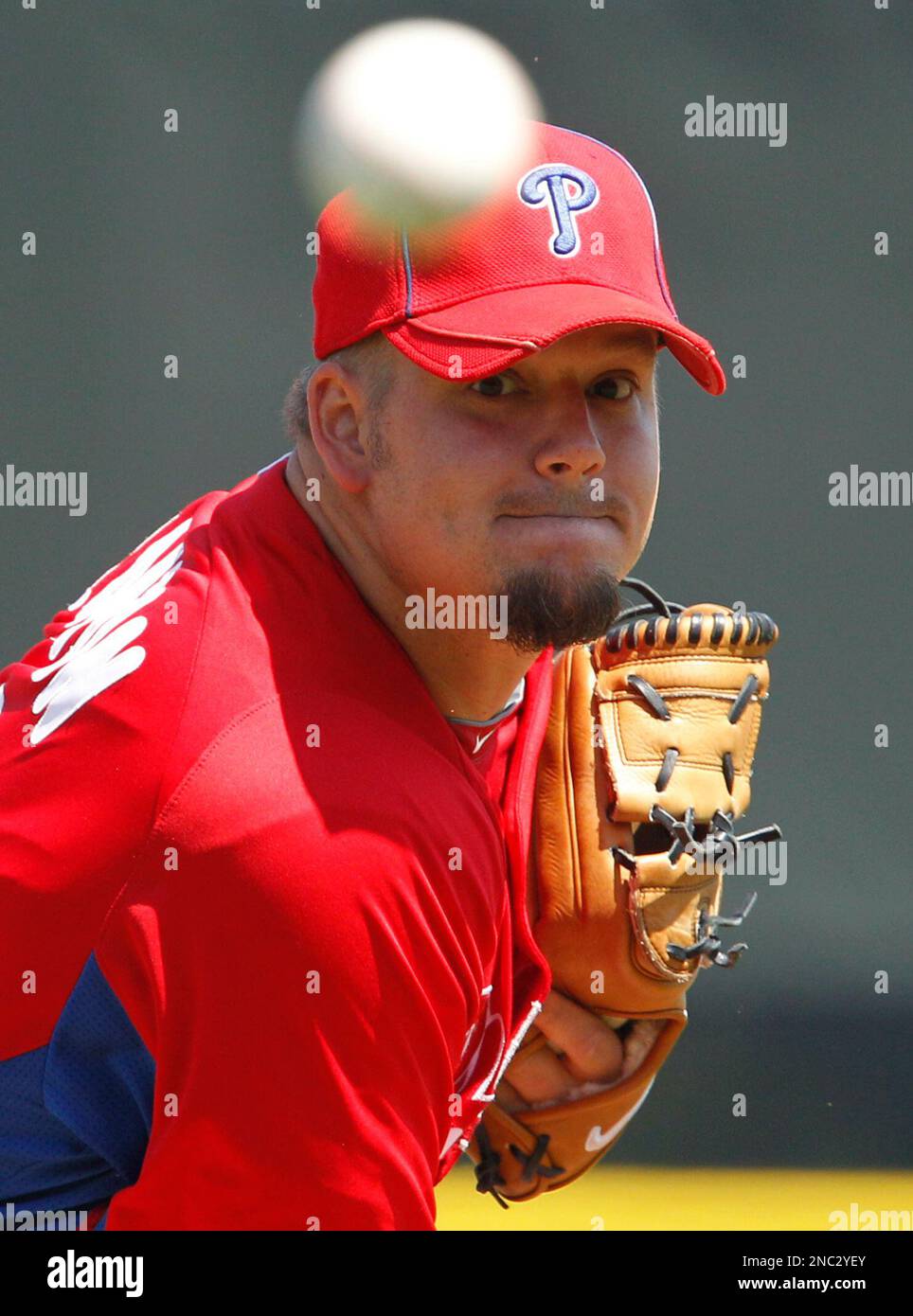Philadelphia Phillies pitcher Joe Blanton warms up before the in the ...
