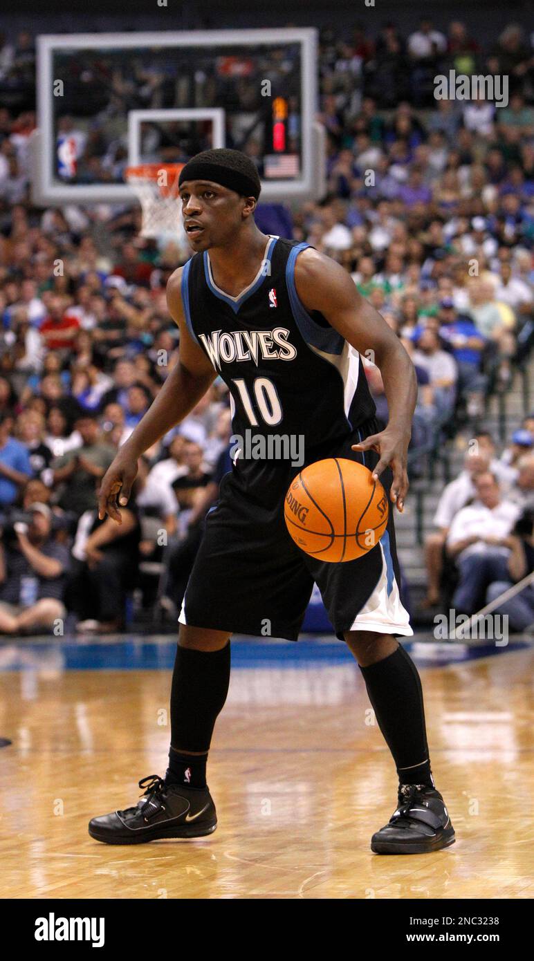 Minnesota Timberwolves point guard Jonny Flynn (10) during the NBA ...