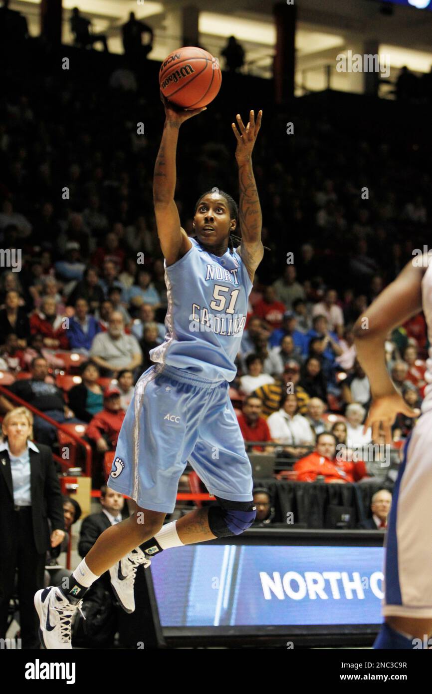 North Carolina's Jessica Breland (51) puts up a shot against Kentucky ...