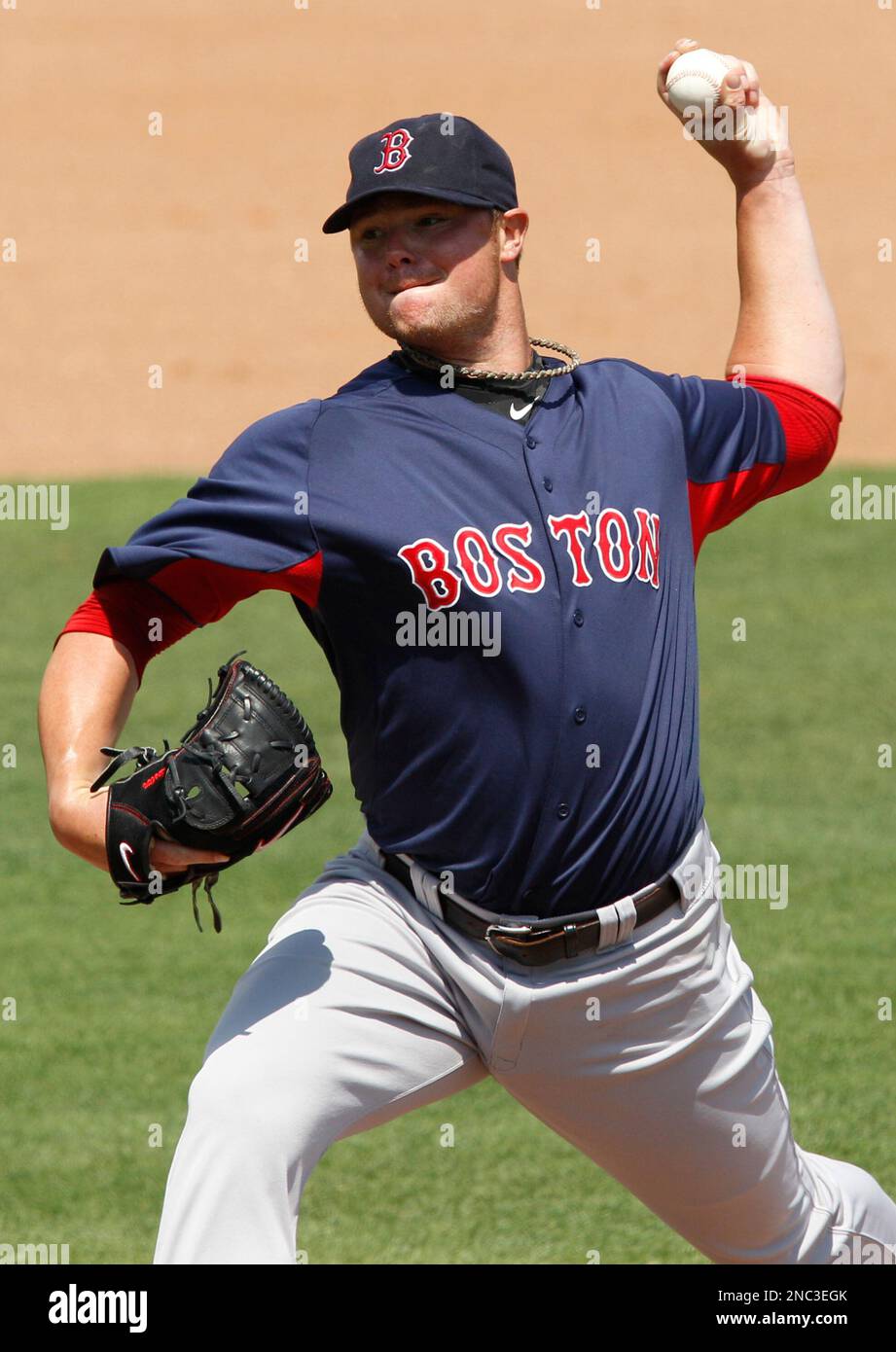 Boston Red Sox pitcher Jon Lester throws in the fifth inning of a ...