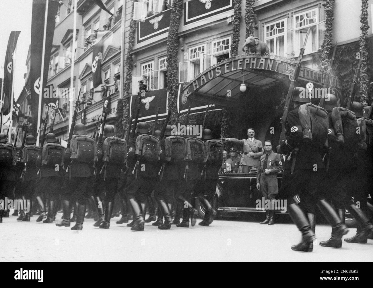 The second day of the 10th anniversary at Weimar ended with a ...