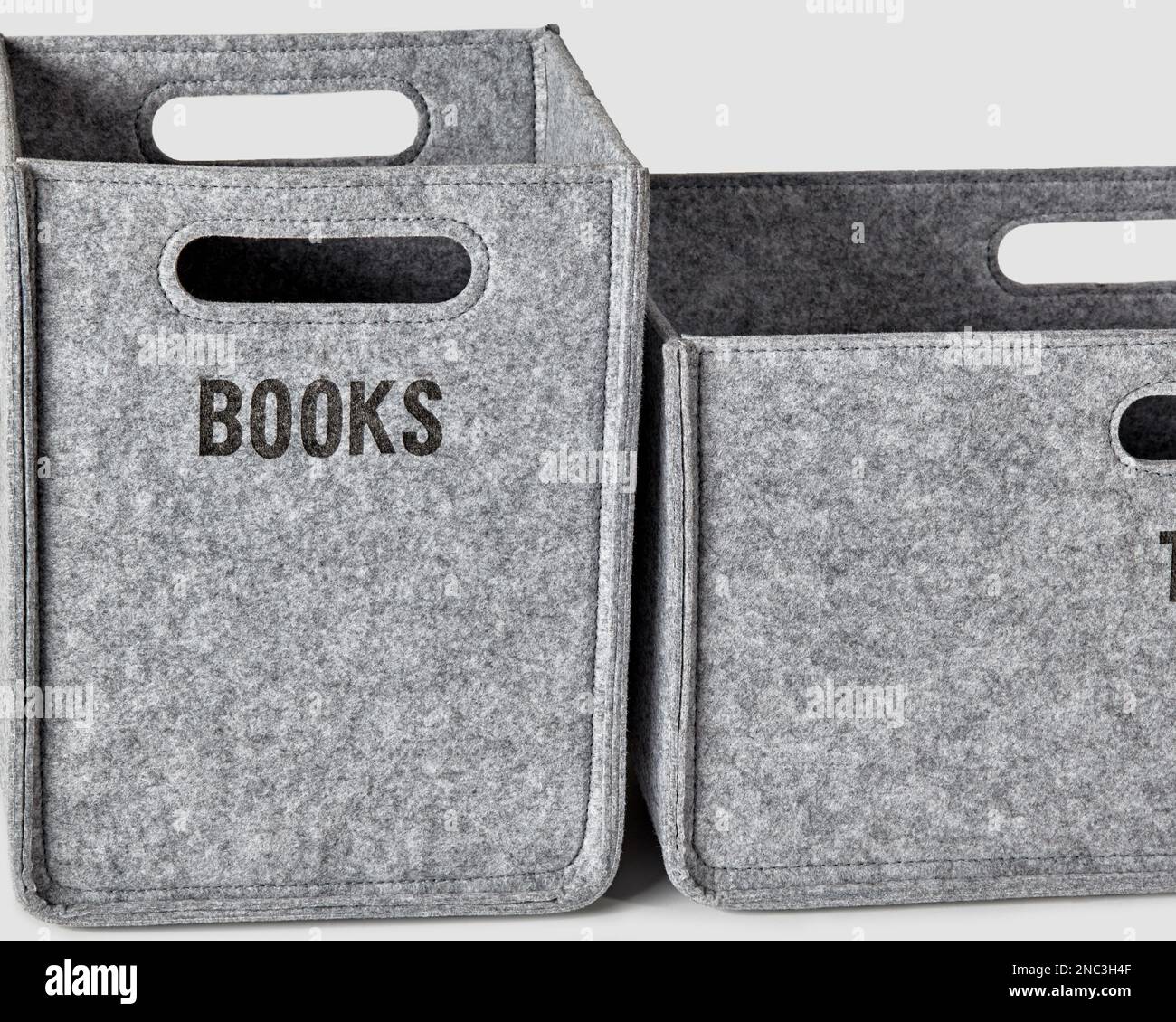 Storing books hi-res stock photography and images - Alamy