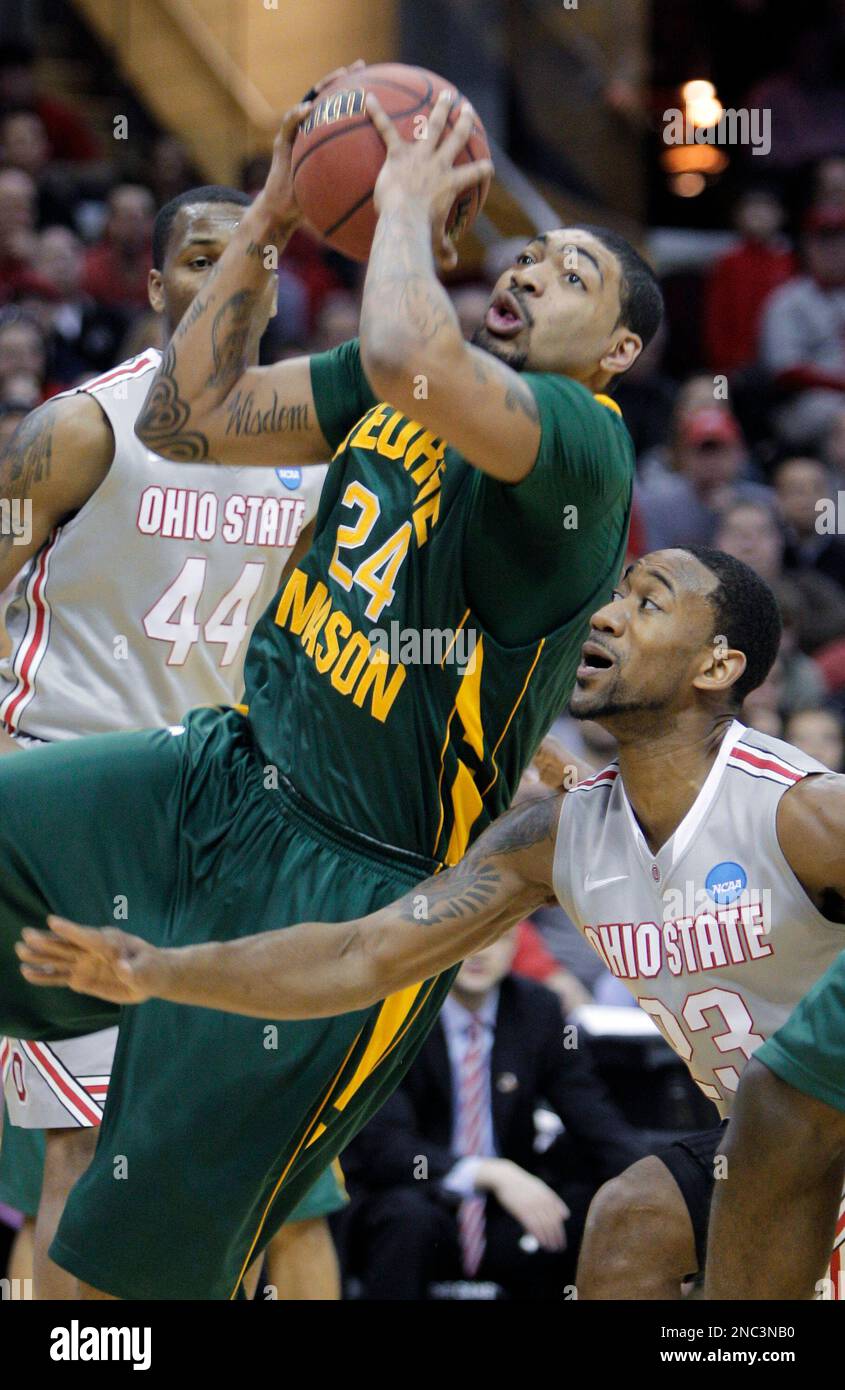 George Mason's Ryan Pearson (24) shoots against Ohio State's David ...