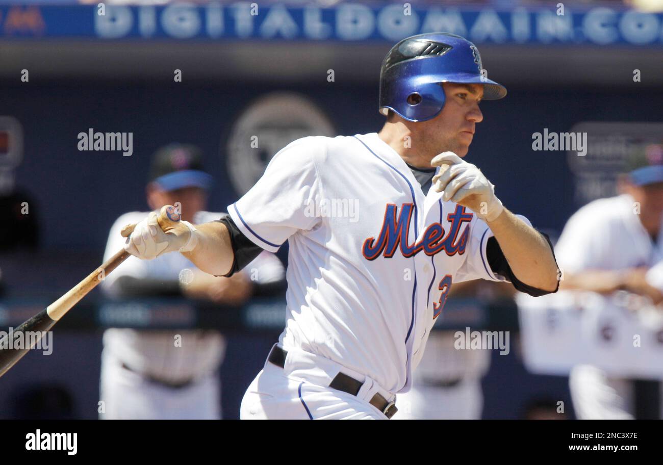 New York Mets' Josh Thole (30) during a spring training baseball game ...