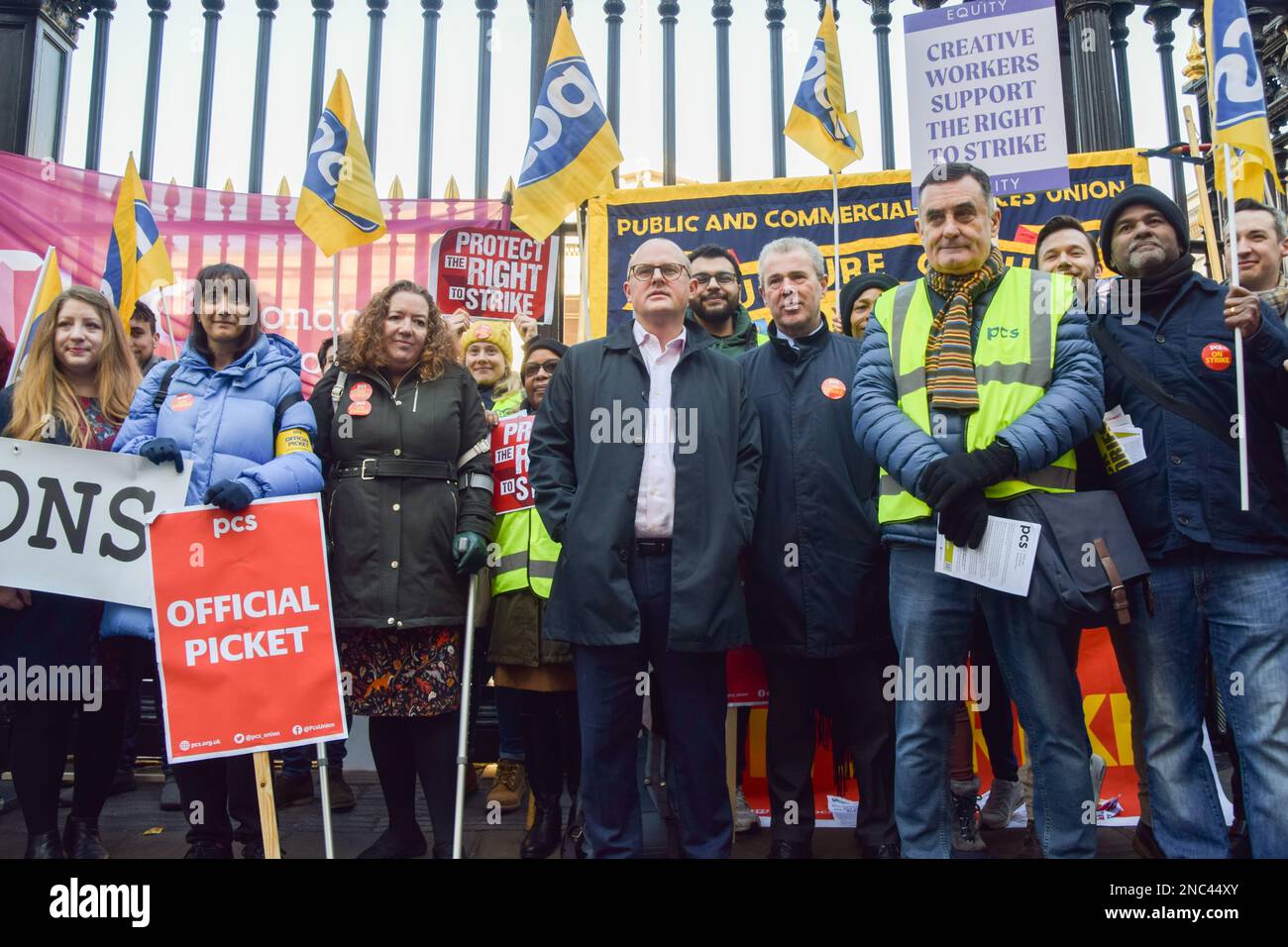 Unite union strike england 2023 hi-res stock photography and images - Alamy