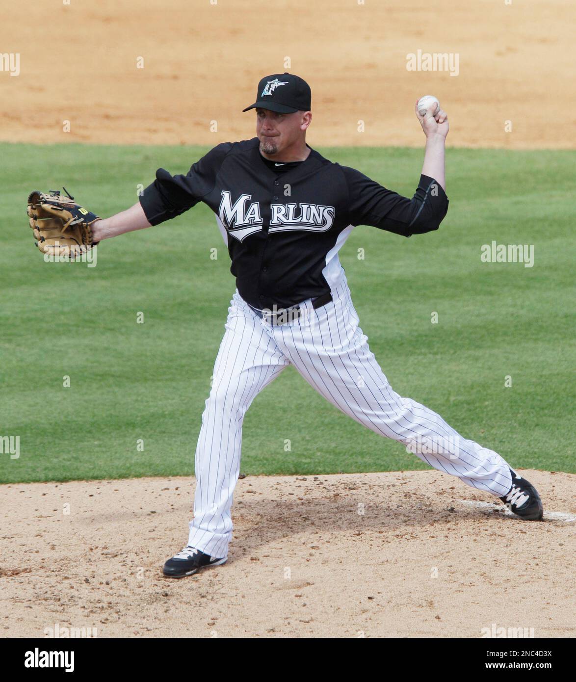 Florida Marlins relief pitcher Randy Choate (35) during a spring ...