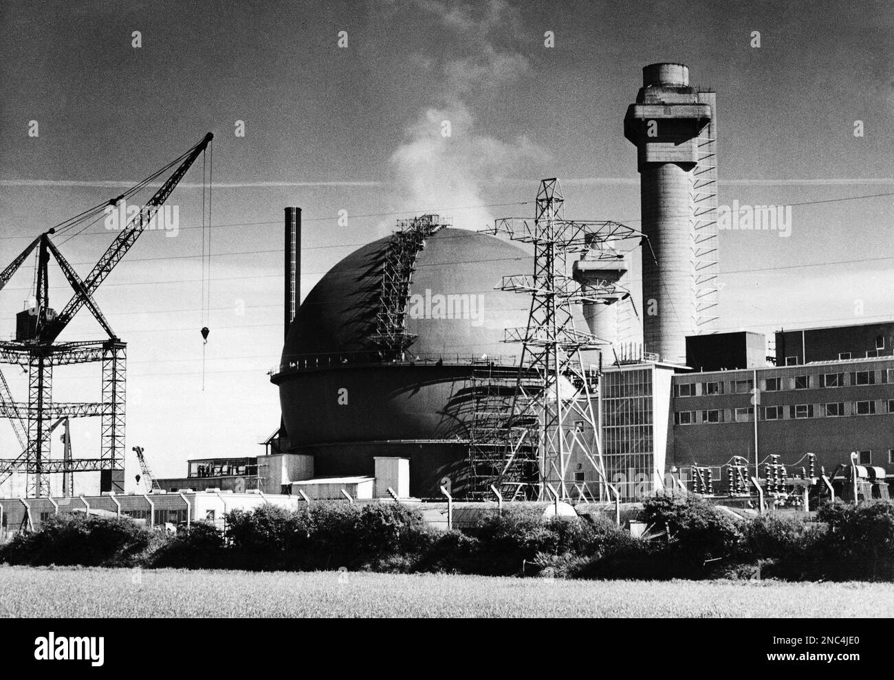 The new advanced gas-cooled reactor nears completion at the Windscale ...