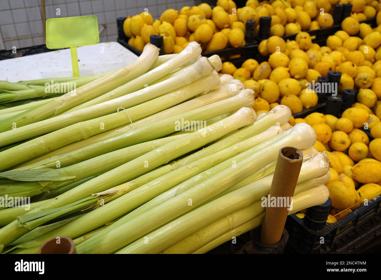 Leeks stacked hi-res stock photography and images - Alamy