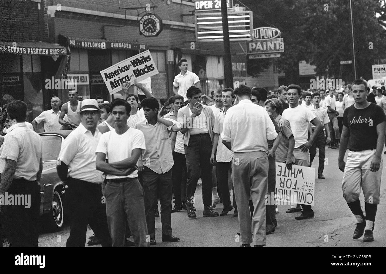 A civil rights march in a white residential neighborhood on Chicago’s ...