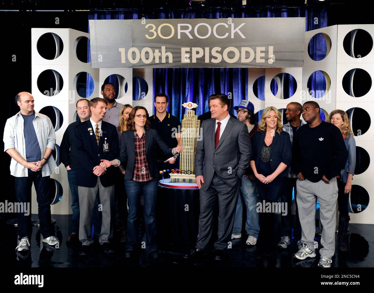 Cast members from the NBC's '30 Rock' television show, including front ...