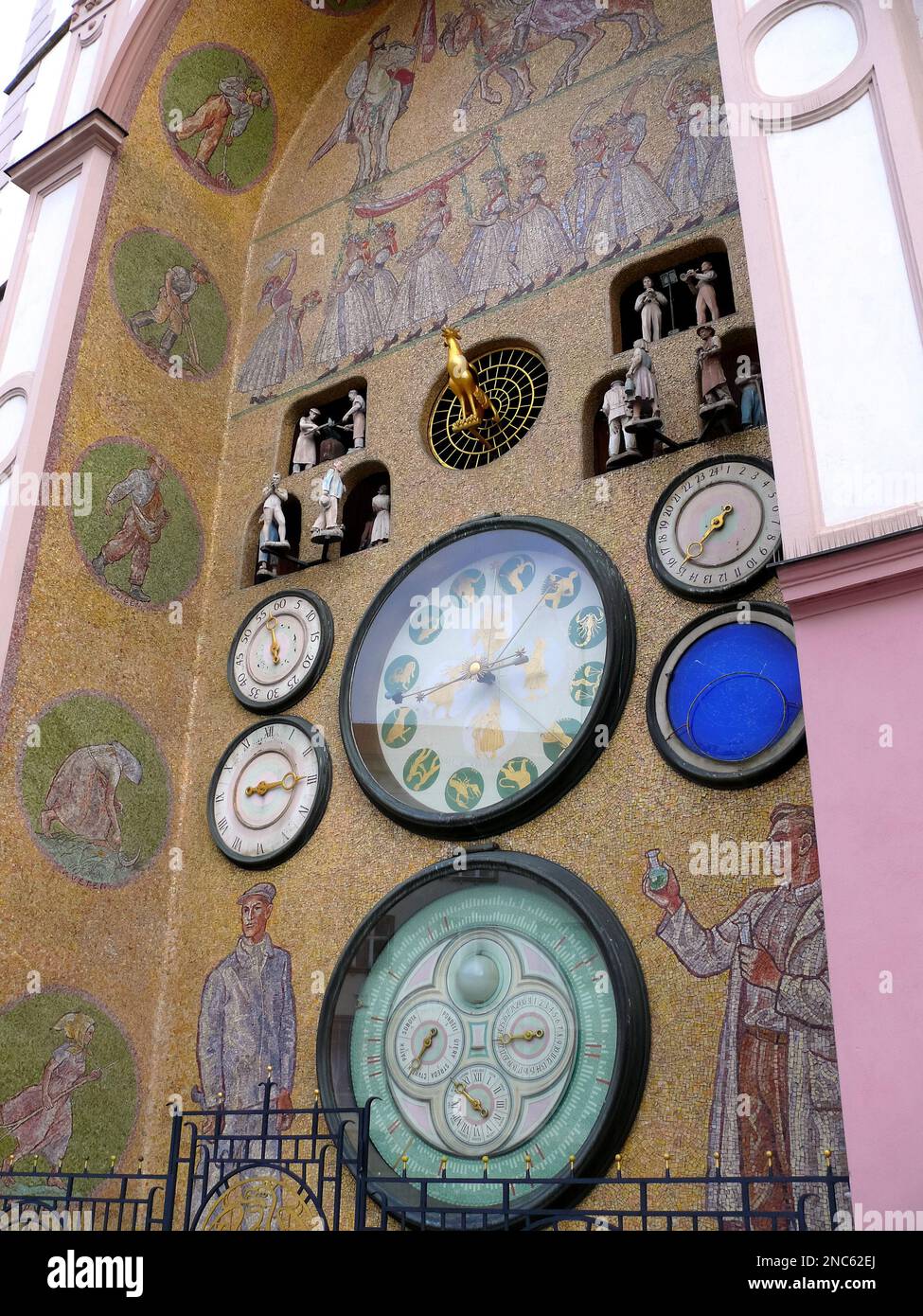Olomoucky orloj hi-res stock photography and images - Alamy