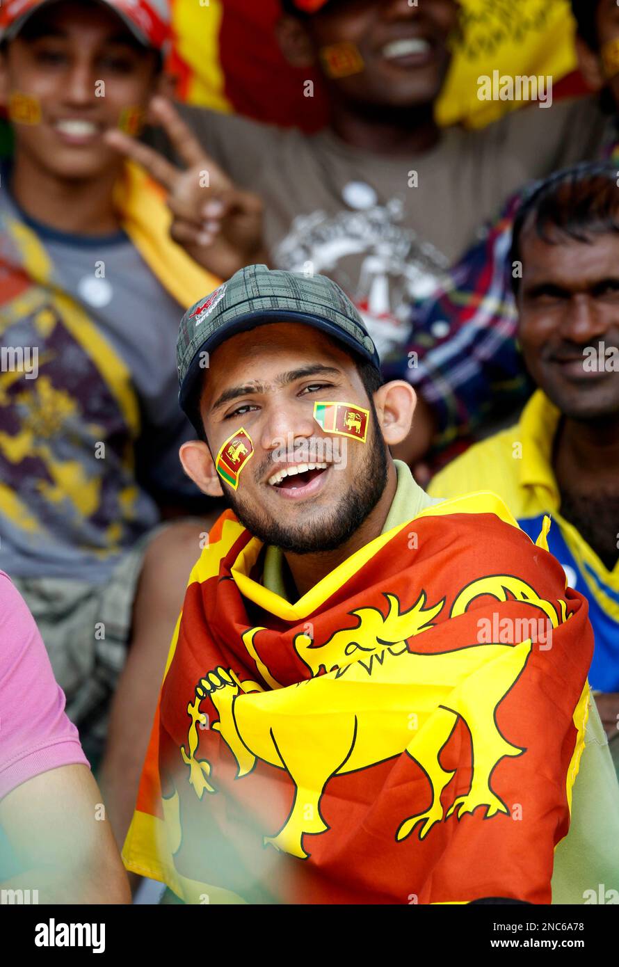 Sri Lankan cricket fans await the beginning of ICC Cricket World Cup ...