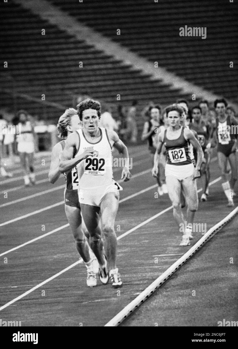 Czechoslovakia’s Jarmila Kratochvilova, wins the women's 800-meters ...