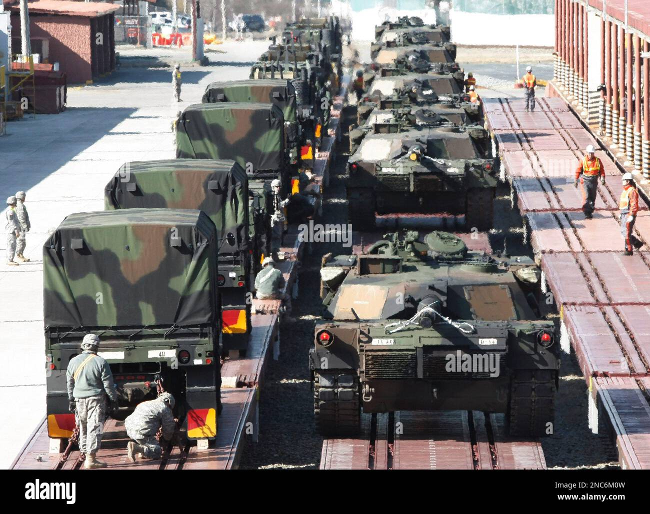 U.S. Army M1A1 tanks of 11th Armor Cavalry Regiment from the National ...