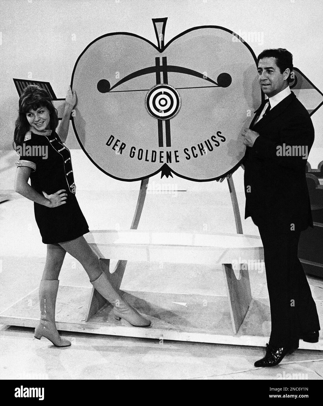 Swiss singer, actor and TV host Vico Torriani, right, with German ...