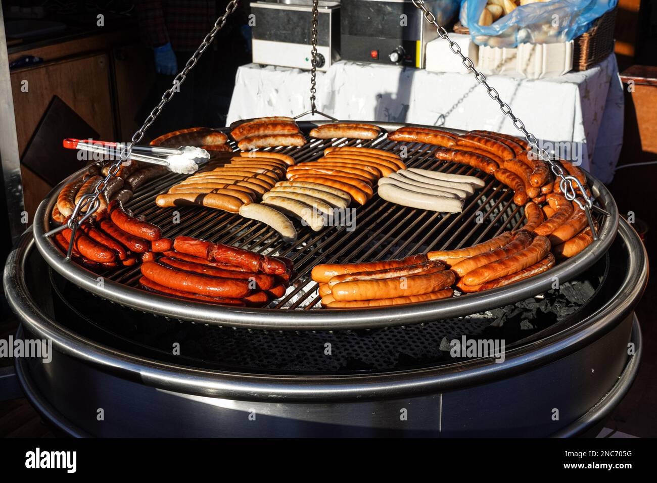 Grilled sausages on grill hi-res stock photography and images - Alamy