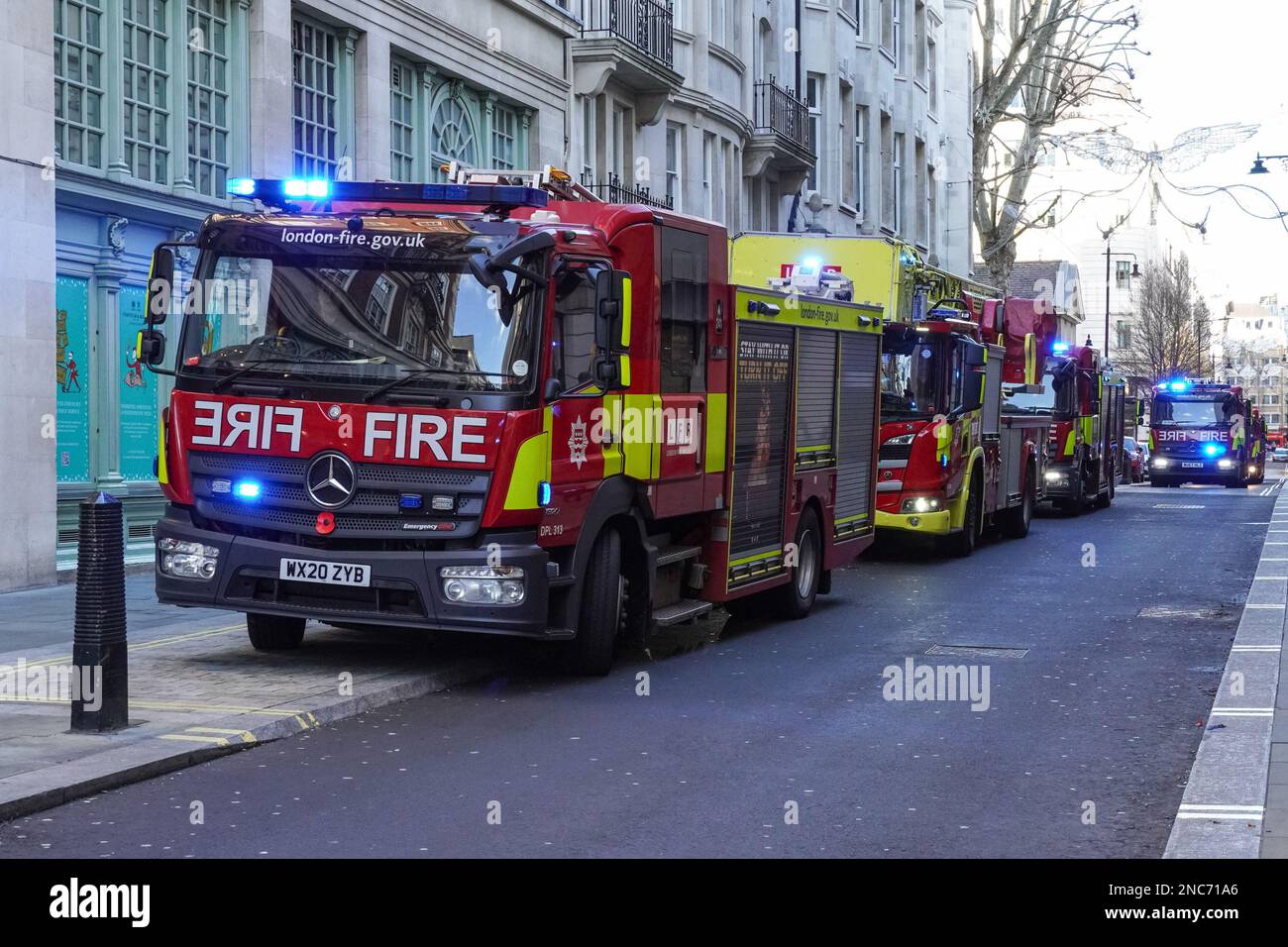 Fire engine london road hi-res stock photography and images - Alamy