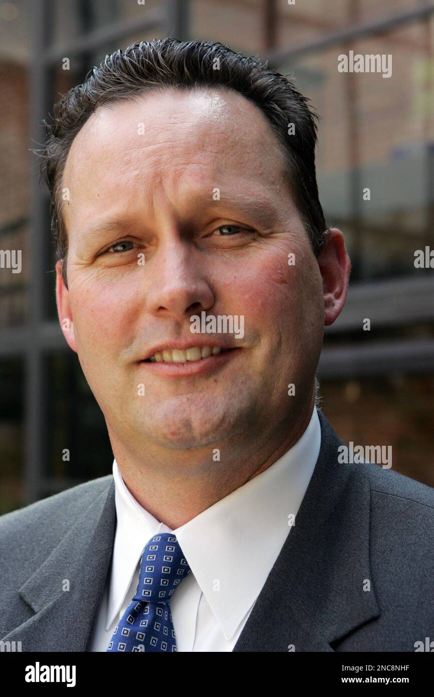 FILE - This July 17, 2008 file photo shows Jim Davis former FBI Denver ...