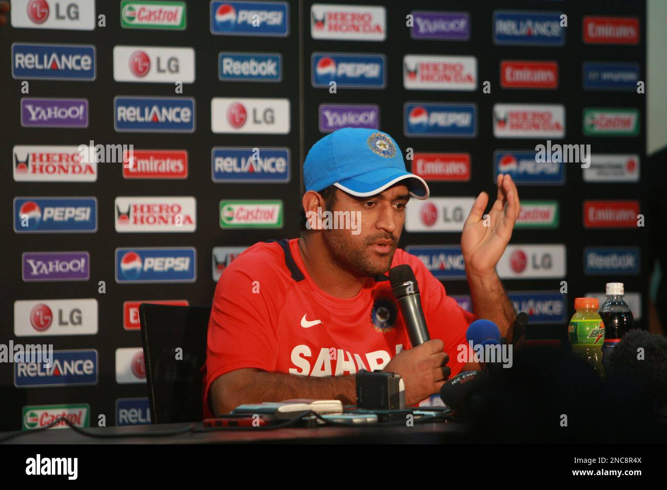 India cricket captain Mahendra Singh Dhoni faces the media in Dhaka ...