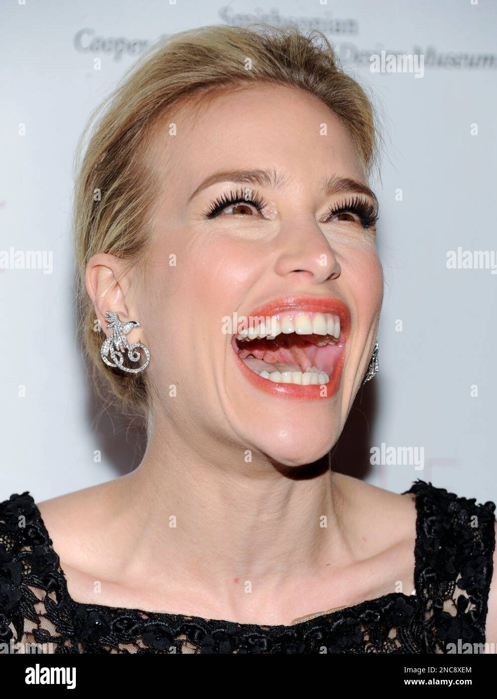 Actress Piper Perabo attends the "Set In Style: The Jewelry of Van ...