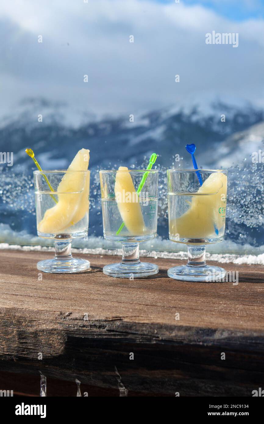 Digestive schnapps hi-res stock photography and images - Alamy