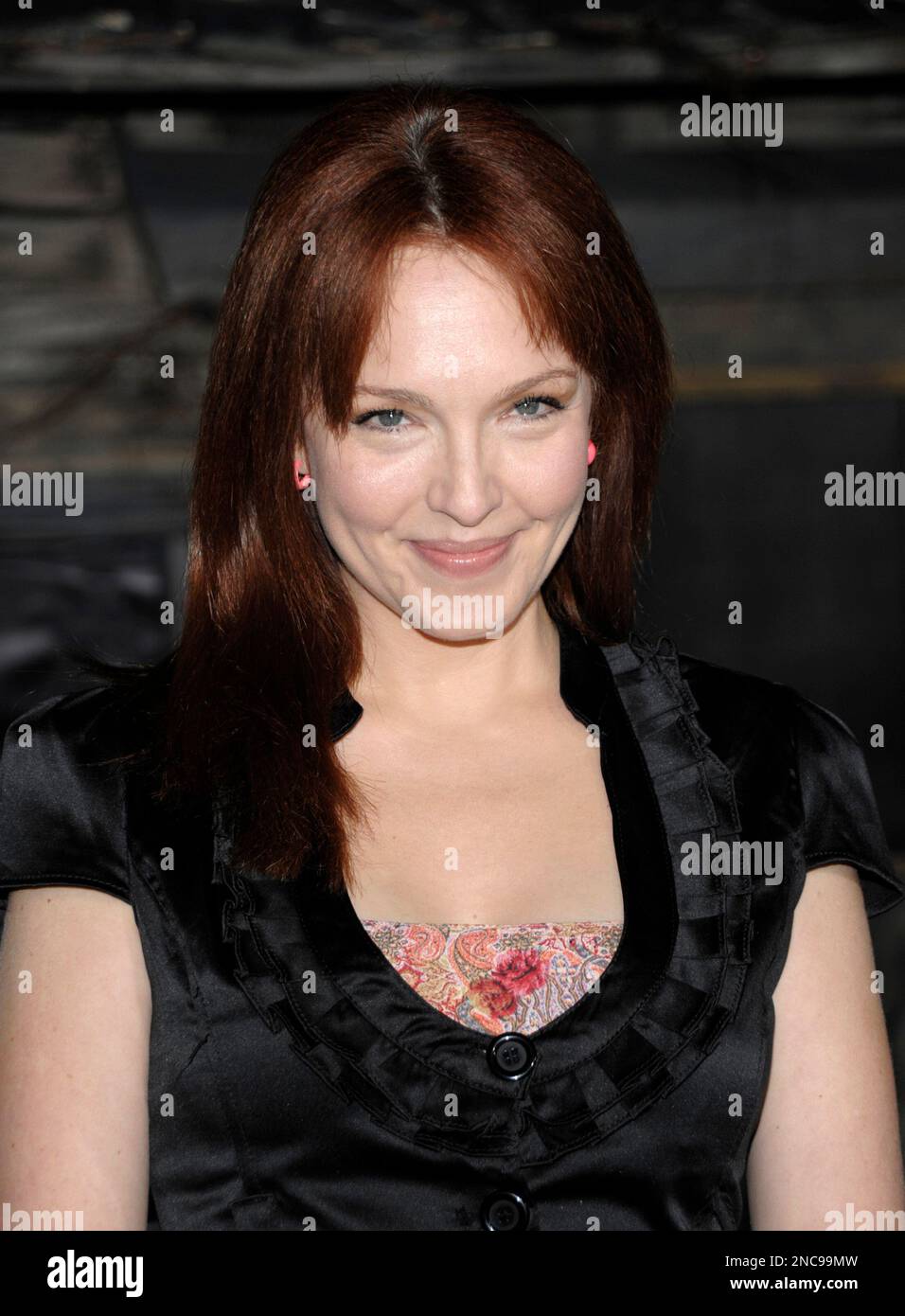 Actress Amy Yasbeck arrives at the premiere of the animated feature ...
