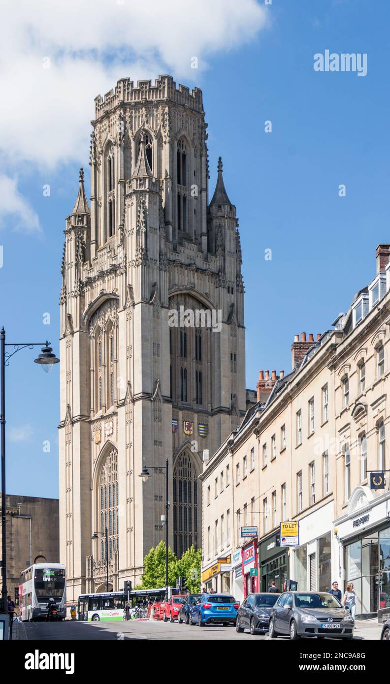 Bristol University's, Wills Memorial building, Clifton Triangle Stock ...