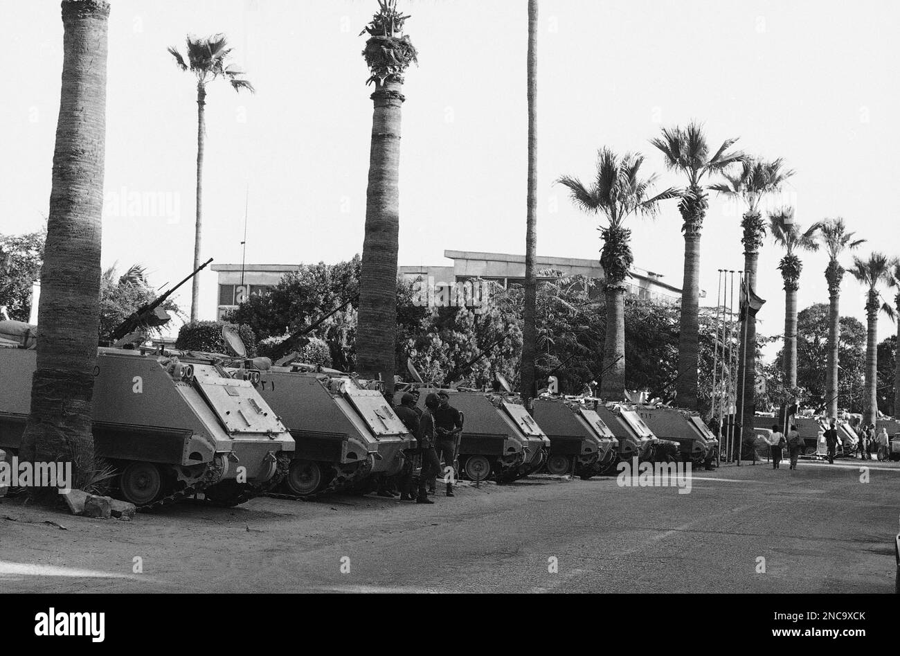 Most of the thousands of soldiers sent into Cairo’s streets to control ...