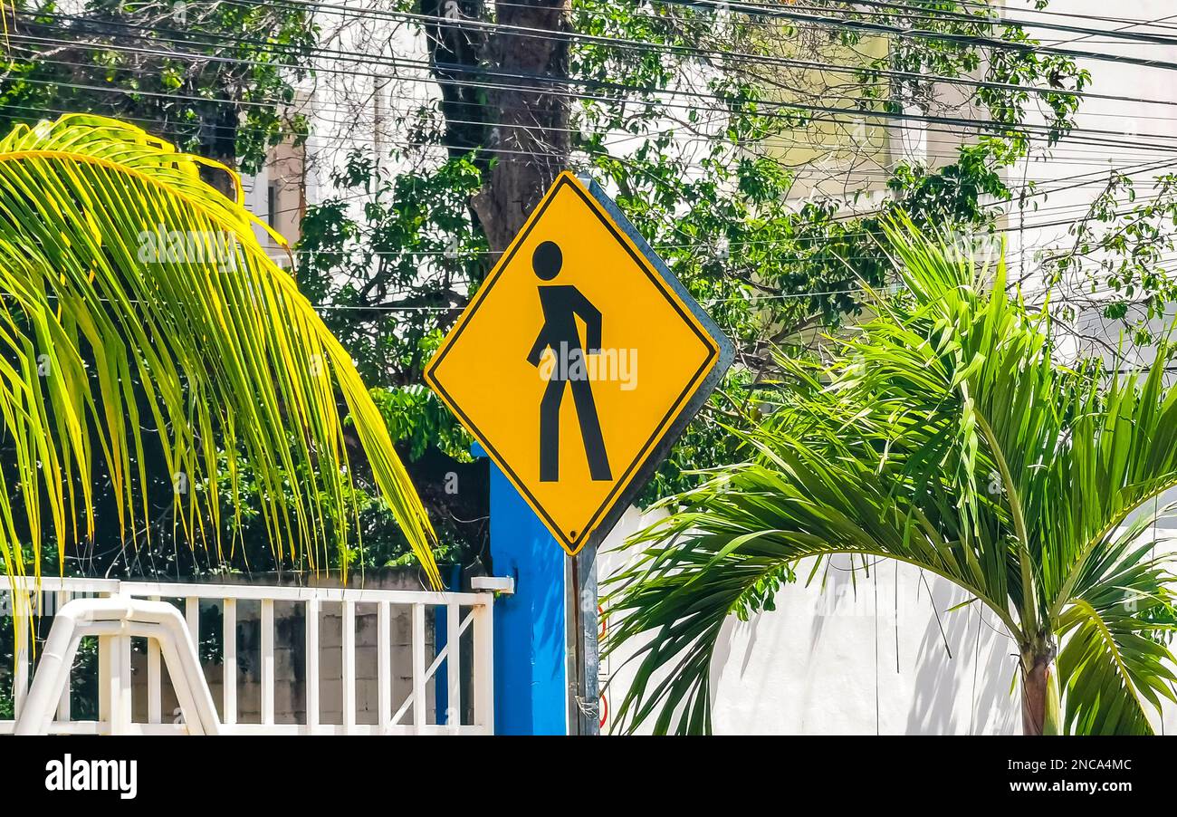 Traffic signs in street mexico hi-res stock photography and images - Alamy