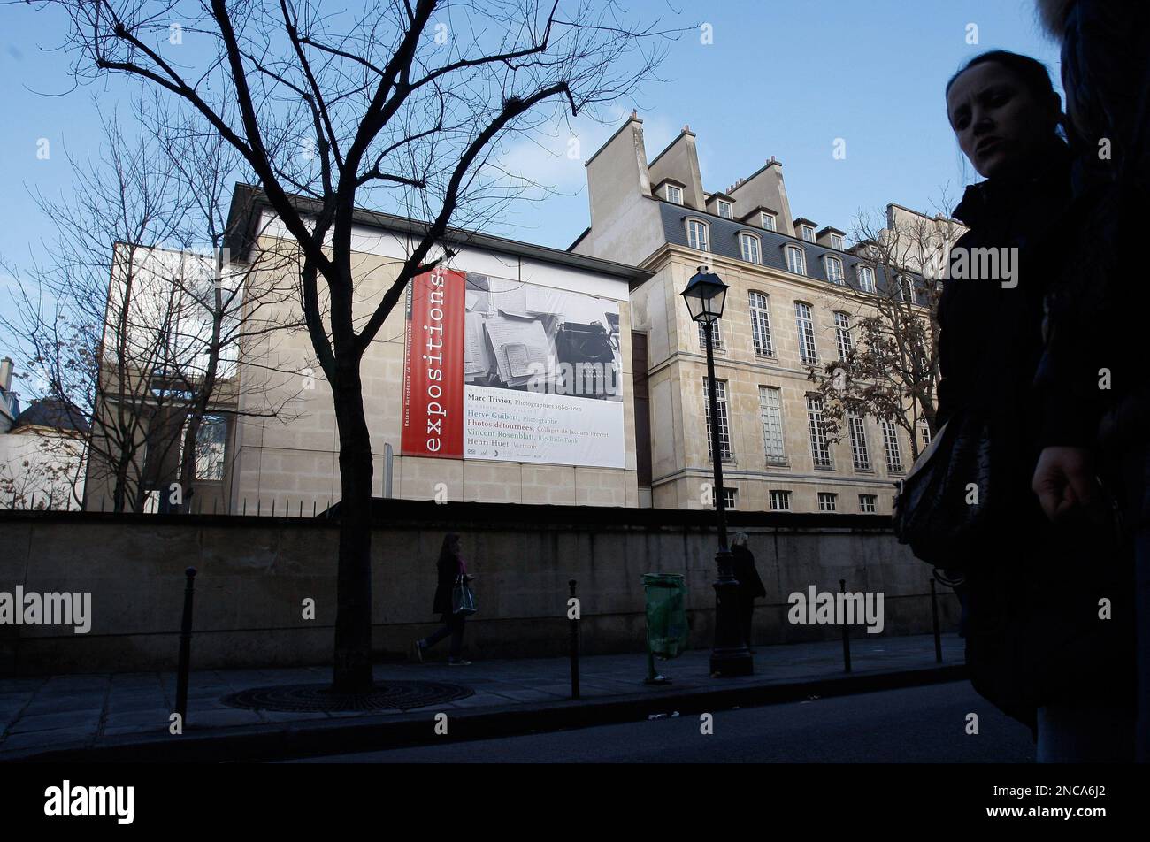 In this Tuesday, Feb. 8, 2011 photo, a sign advertising the exhibit ...