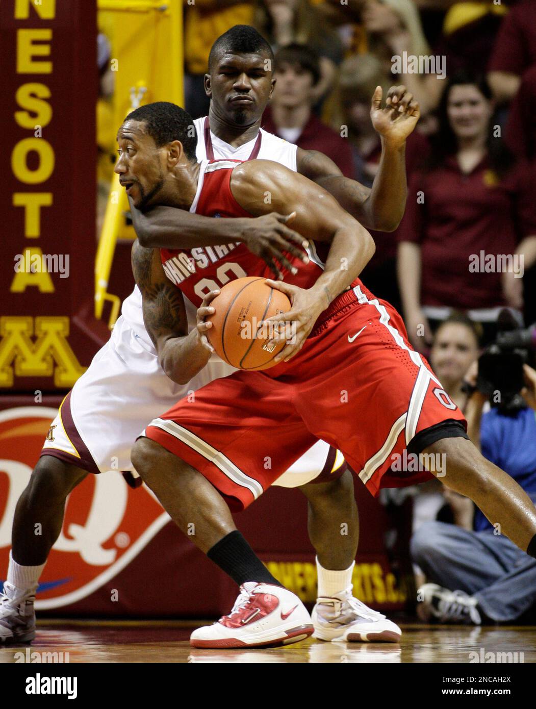Ohio State forward David Lighty, front, drives inside against Minnesota ...
