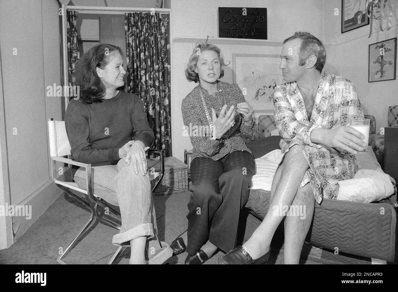 Actress Ingrid Bergman, center, chats with Colleen Dewhurst and Ben ...