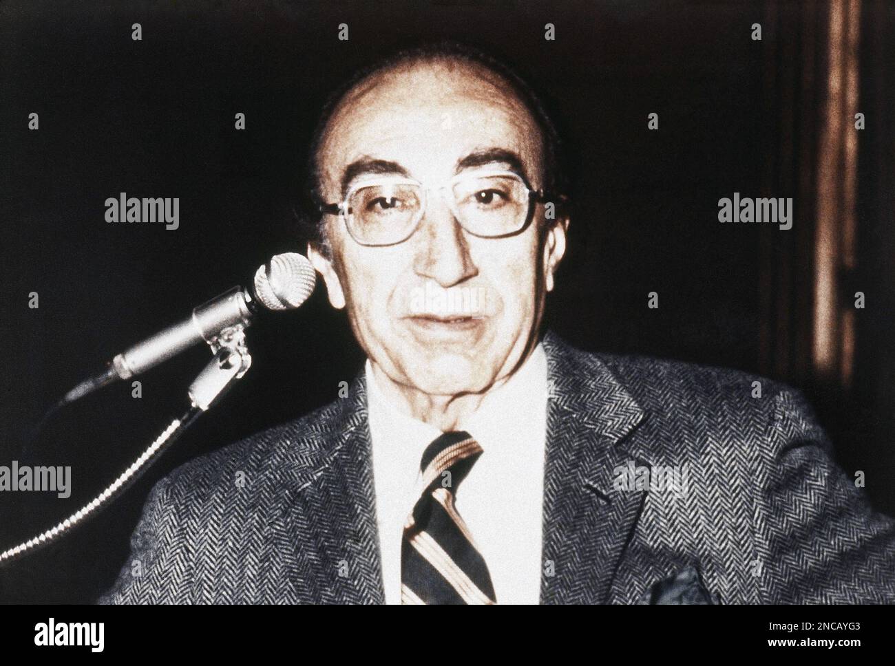 Doctor Michael Debakey, heart specialist shown in 1975. (AP Photo Stock ...