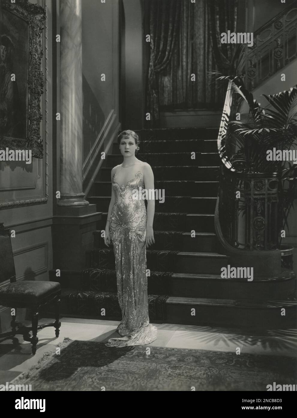 Esther Ralston - photo c 1927 by Eugene Robert Richee - Paramount photo ...