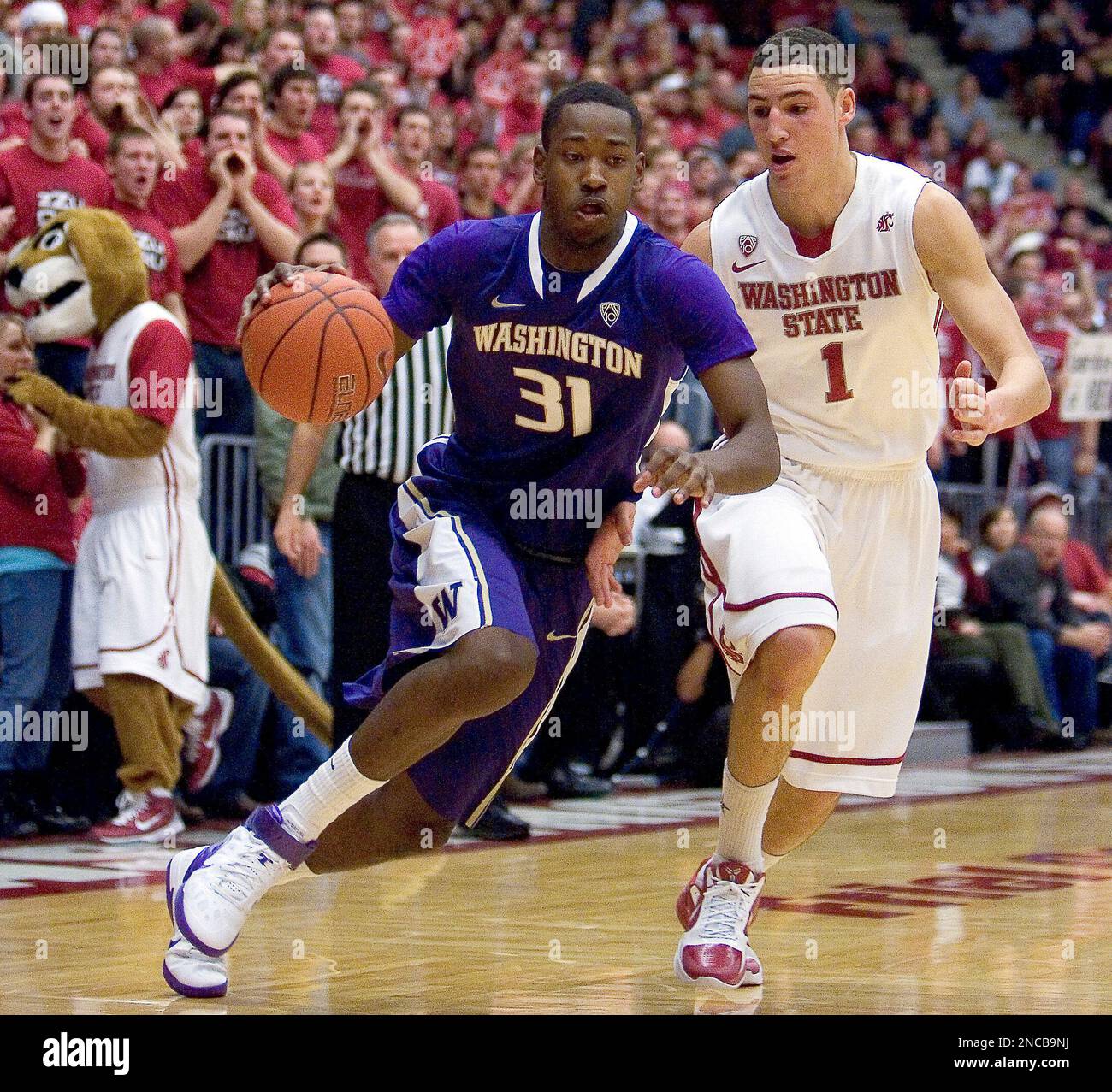 Washington guard Terrence Ross (31) drives against Washington State ...
