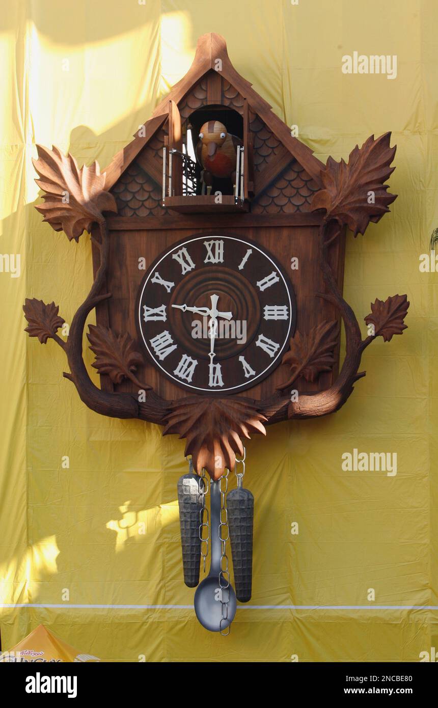 A general view of atmosphere as Nick Cannon kicks off Kellogg's Crunchy ...